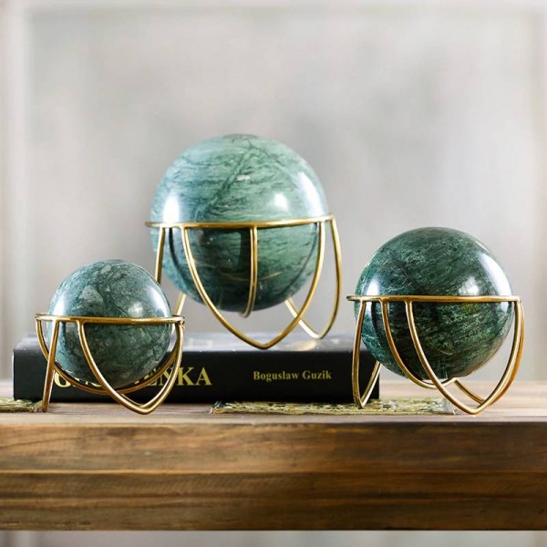 Luxury stone Crafts Figurine Metal Stand Stone Ball Rolling Ball Garden ...